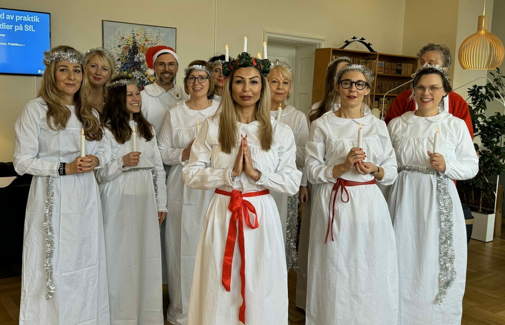 Luciatåget - en glädjens och ljusets tradition! - Studium